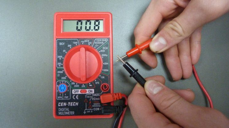 Comment fonctionne un relais pompe à carburant et symptômes d'un relais ...